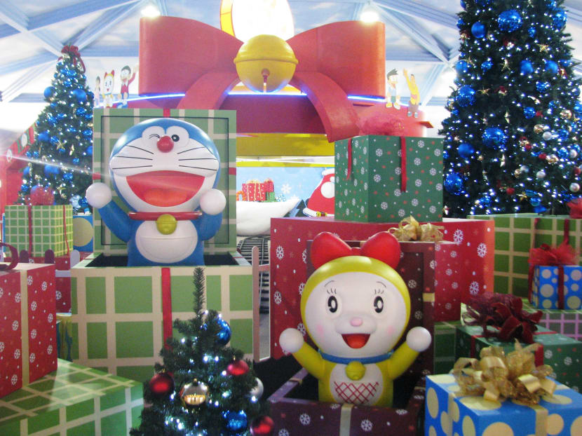 4m tall inflatable Doraemon greets all at Downtown East this Christmas ...