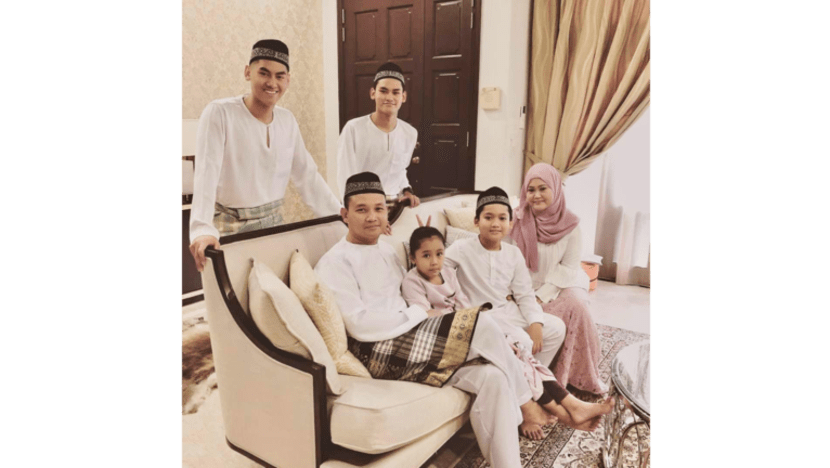 Warga S'pura sambut Hari Raya berbeza di New Zealand - tanpa pelitup, tanpa jarak selamat ...