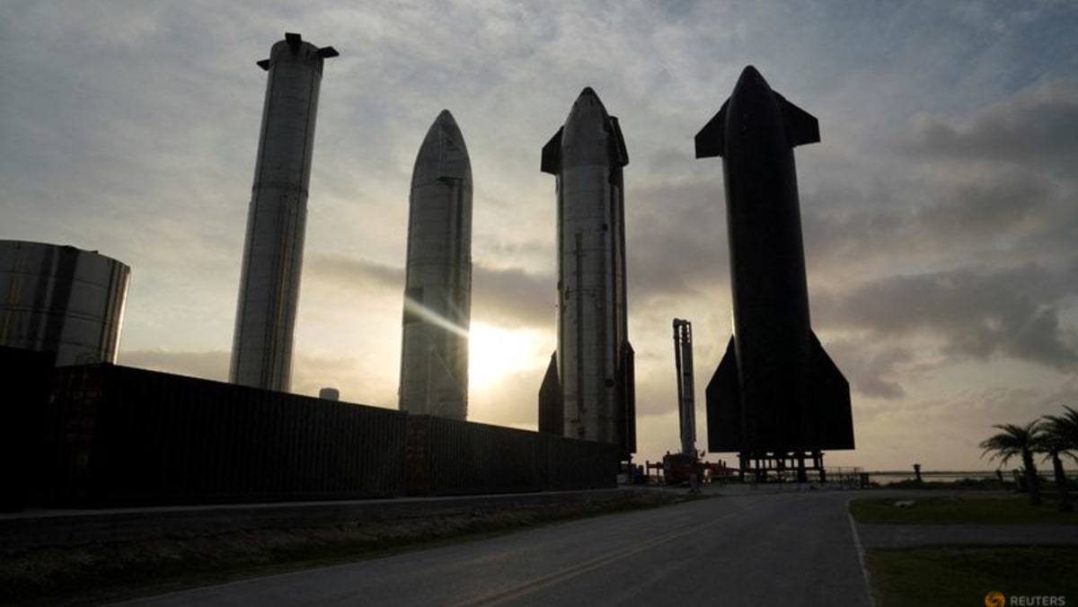 Elon Musk's SpaceX expects first Starship launch to orbit this year ...