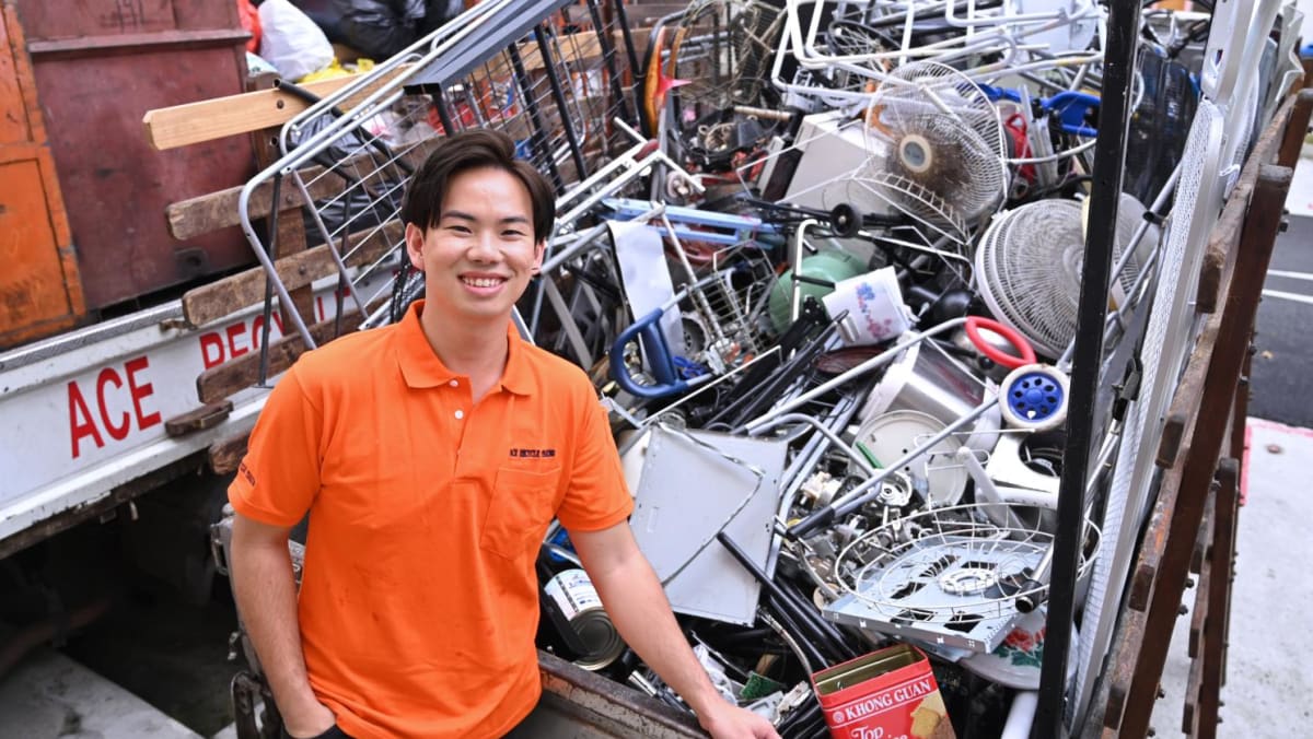 The millennial karung guni man who set up his own company to ‘make ...