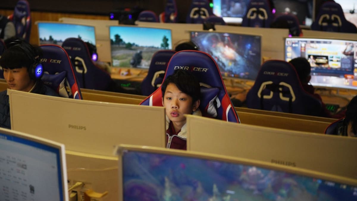 China's Tencent turns to facial recognition to snag late-night child ...