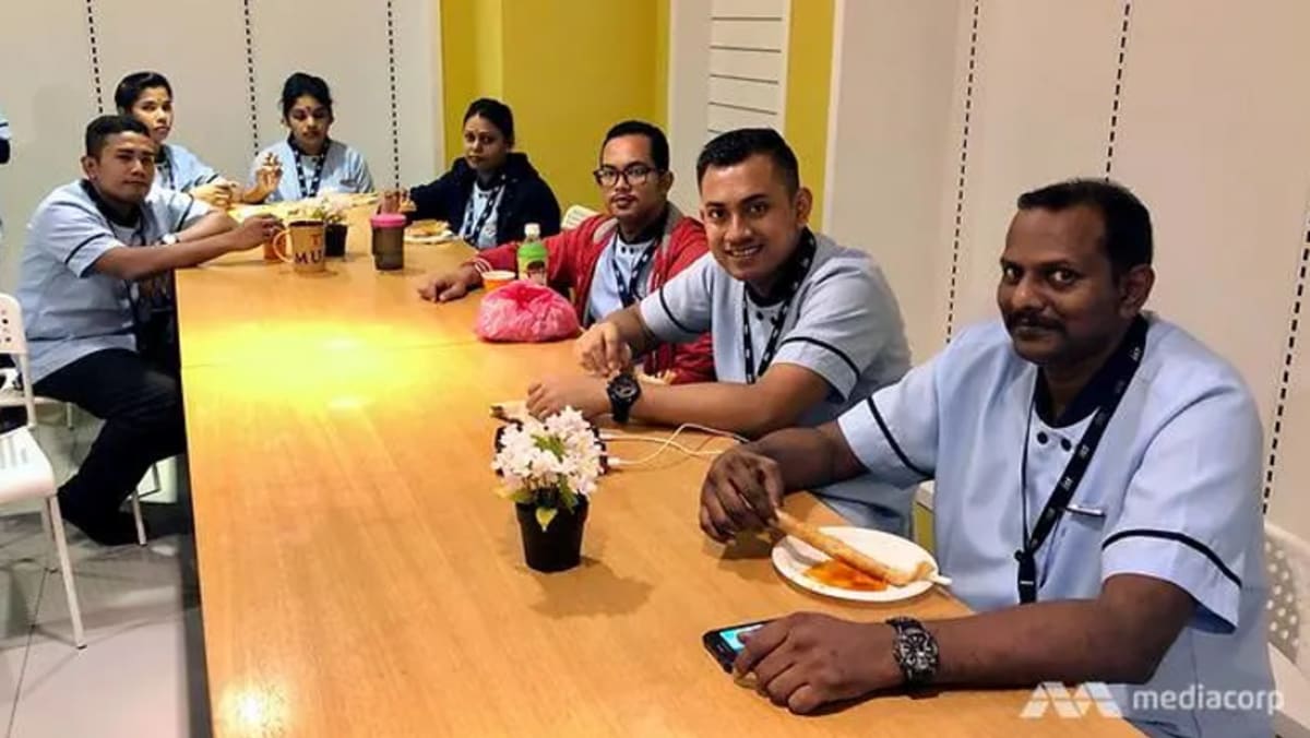 MOM bangunkan garis panduan tempat rehat pekerja bergaji rendah ...