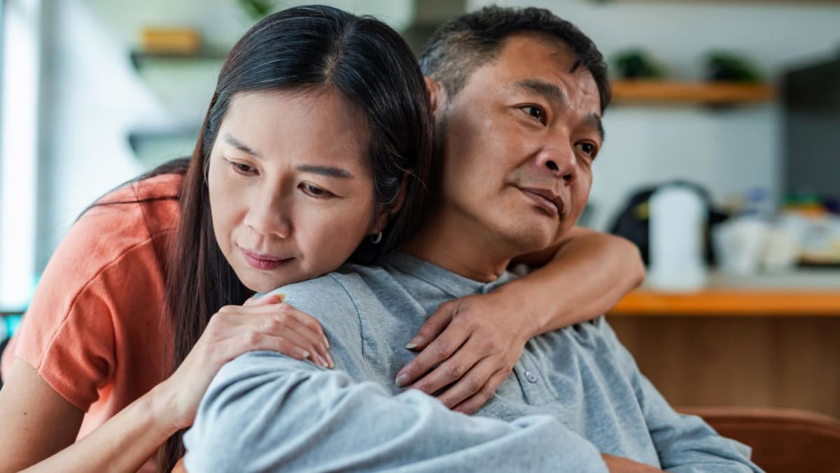 Midlife crisis in men: Ways women can help their partners cope - CNA Lifestyle