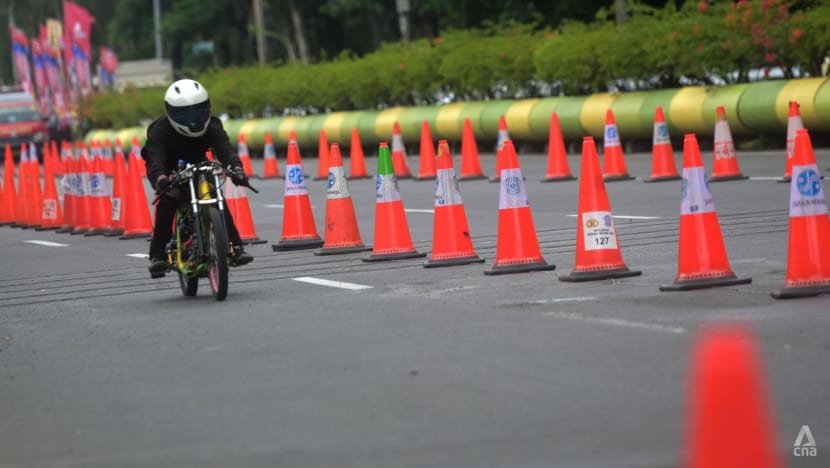 Fighting fire with fire: Jakarta police combat illegal motorcycle ...