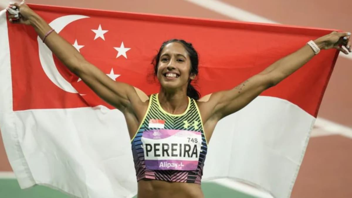 Ratu pecut SG Shanti Pereira rangkul pingat perak acara 100 meter Sukan Asia - BERITA Mediacorp