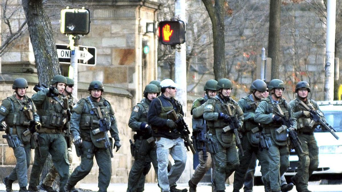 Police: Yale safe after possible gunman hoax call - TODAY