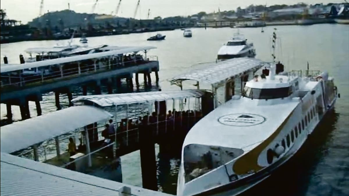 Detention of Singaporean held on Batam extended - TODAY