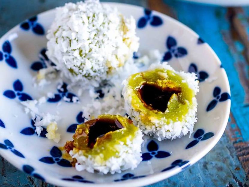 How To Make Classic Ondeh Ondeh Like A Pro - TODAY