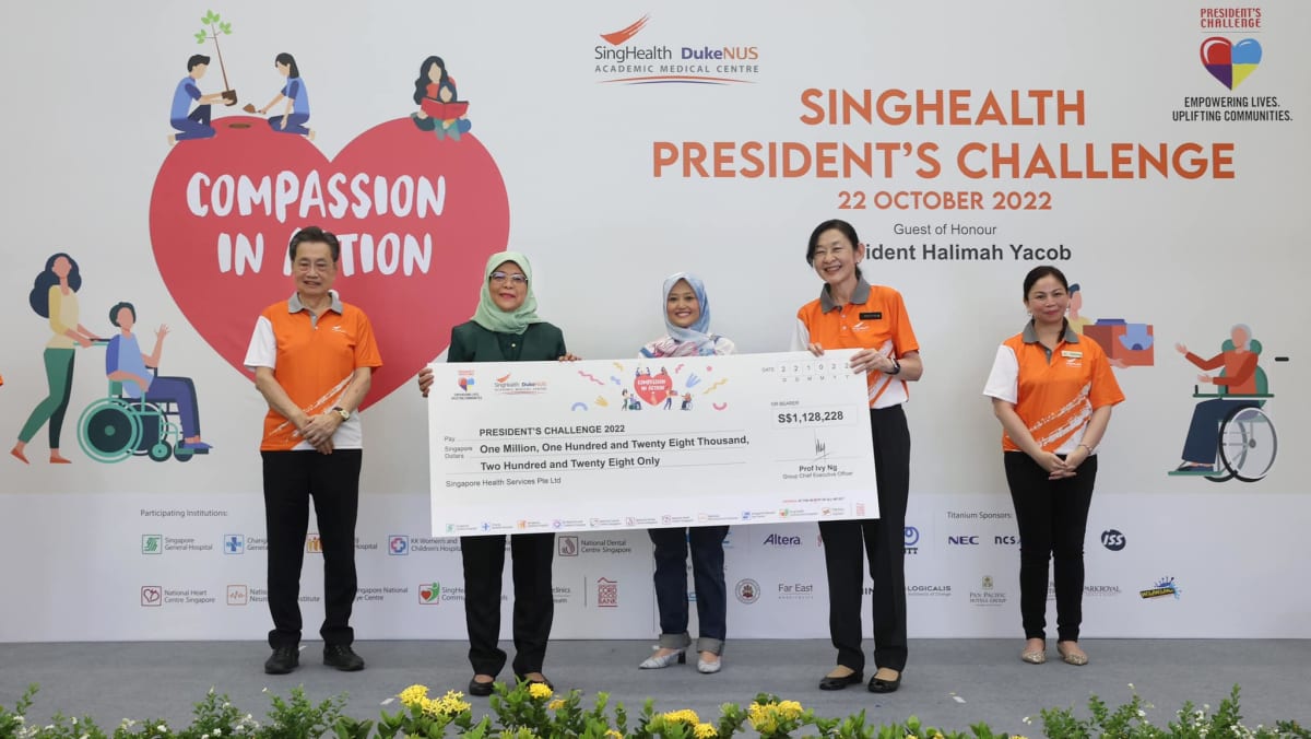 SingHealth kumpul lebih $1.1 juta bagi masyarakat jagaan kesihatan ...