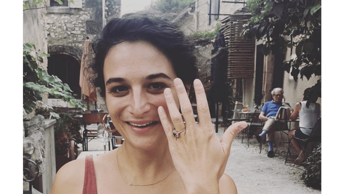 Jenny Slate Is Engaged 8days
