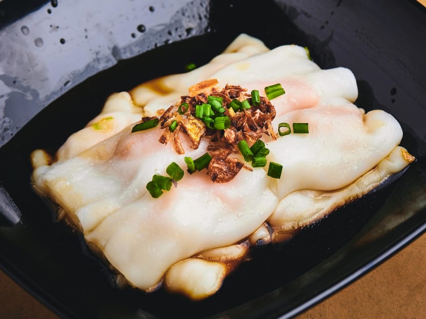 Ex-Dim Sum Head Chef At Shangri-La Hotel Becomes Chee Cheong Fun Hawker ...