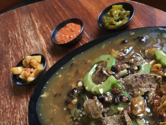 Best eats: Oyster omelette, beef hor fun and excellent zi char at Far ...