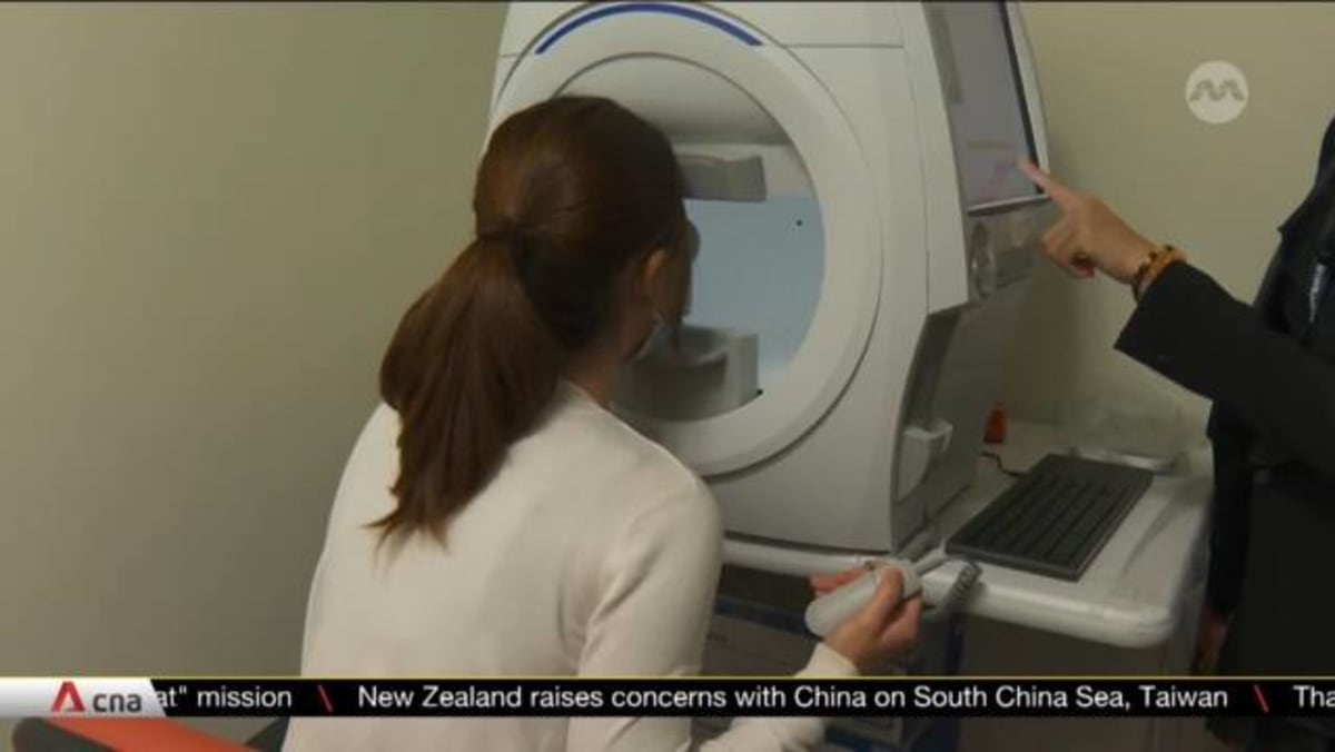 New screening devices to make eye exams more accessible | Video - CNA