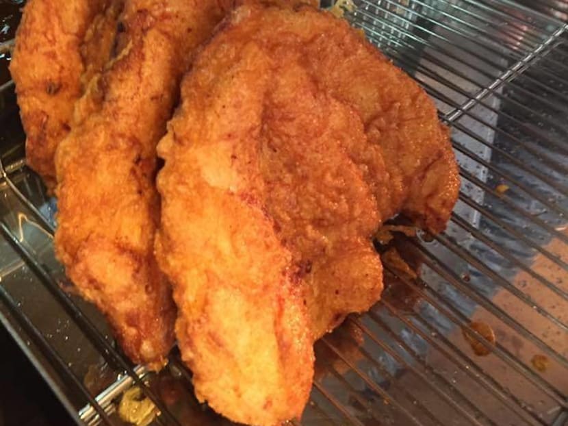 Taiwan’s “Best” Fried Chicken Cutlet Stall Devil Evolution Opening S ...