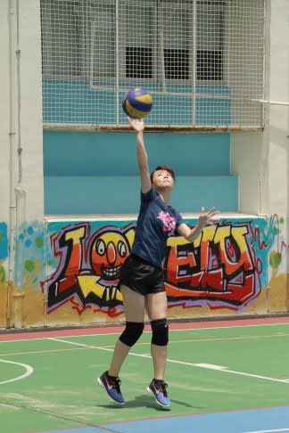 Stephy Tang Keeps Zero Communication with Alex Fong When Working - 8days