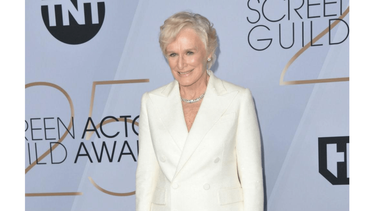 Glenn Close loved sharing The Wife role with her daughter - 8days