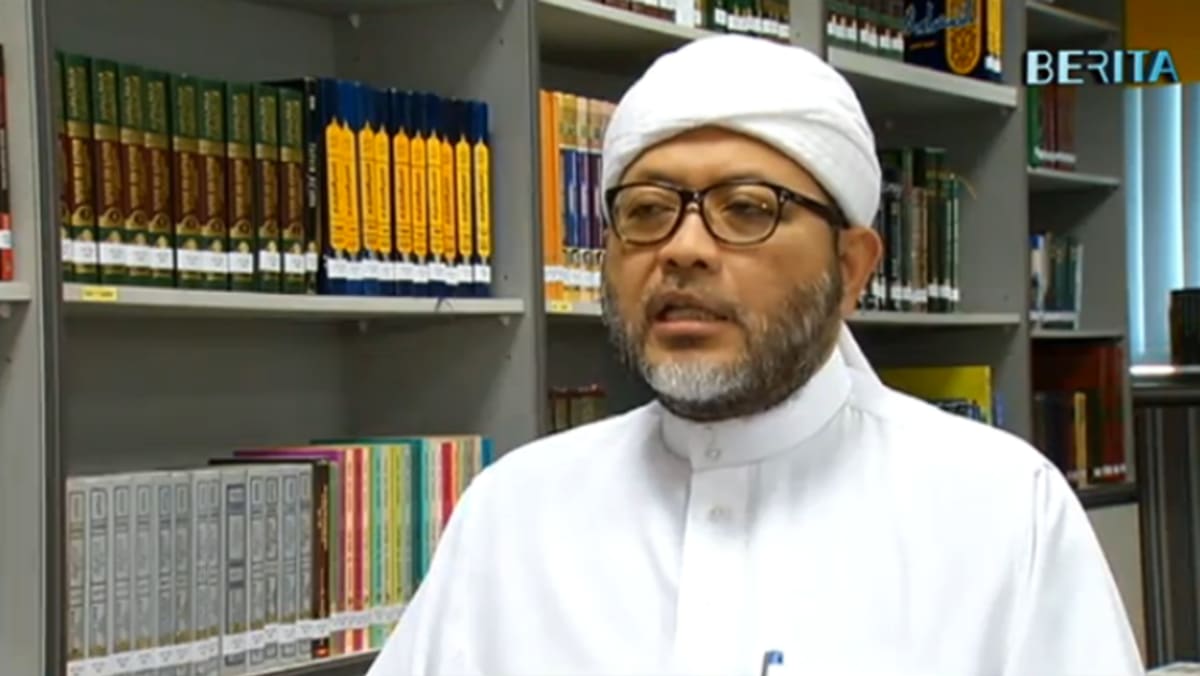 Ustaz Hasbi: Pendampingan remaja perlu diberi perhatian - BERITA Mediacorp