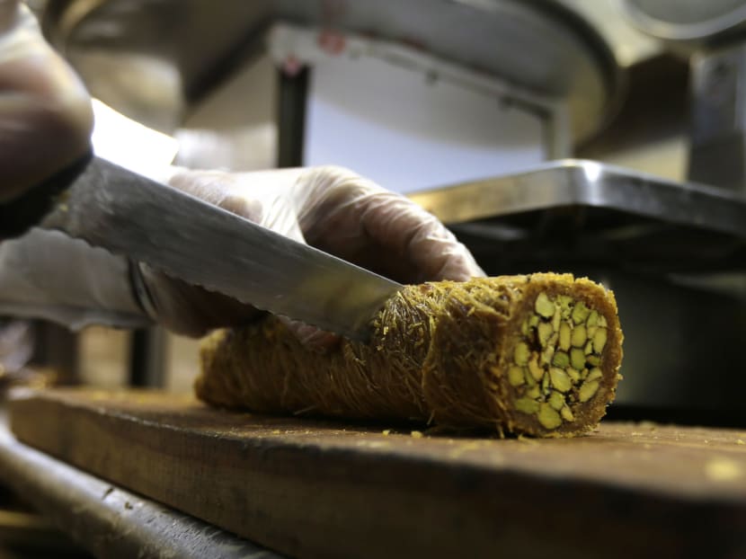 Syria’s famed sweets bringing smiles once again - TODAY