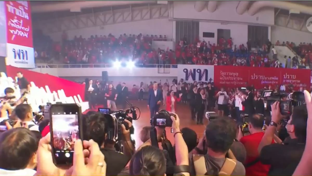 Pheu Thai party hopes to form next government without needing coalition | Video - CNA