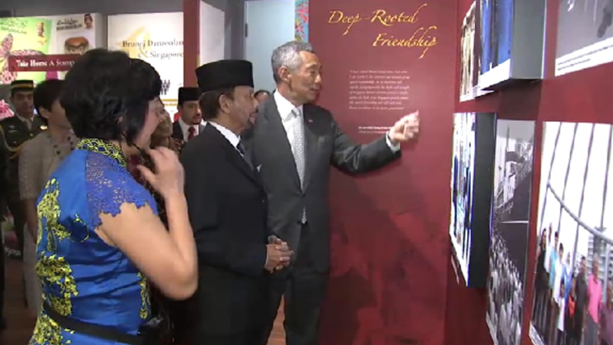 Muzium Setem S'pura pamer alat kebesaran Diraja Brunei - BERITA Mediacorp