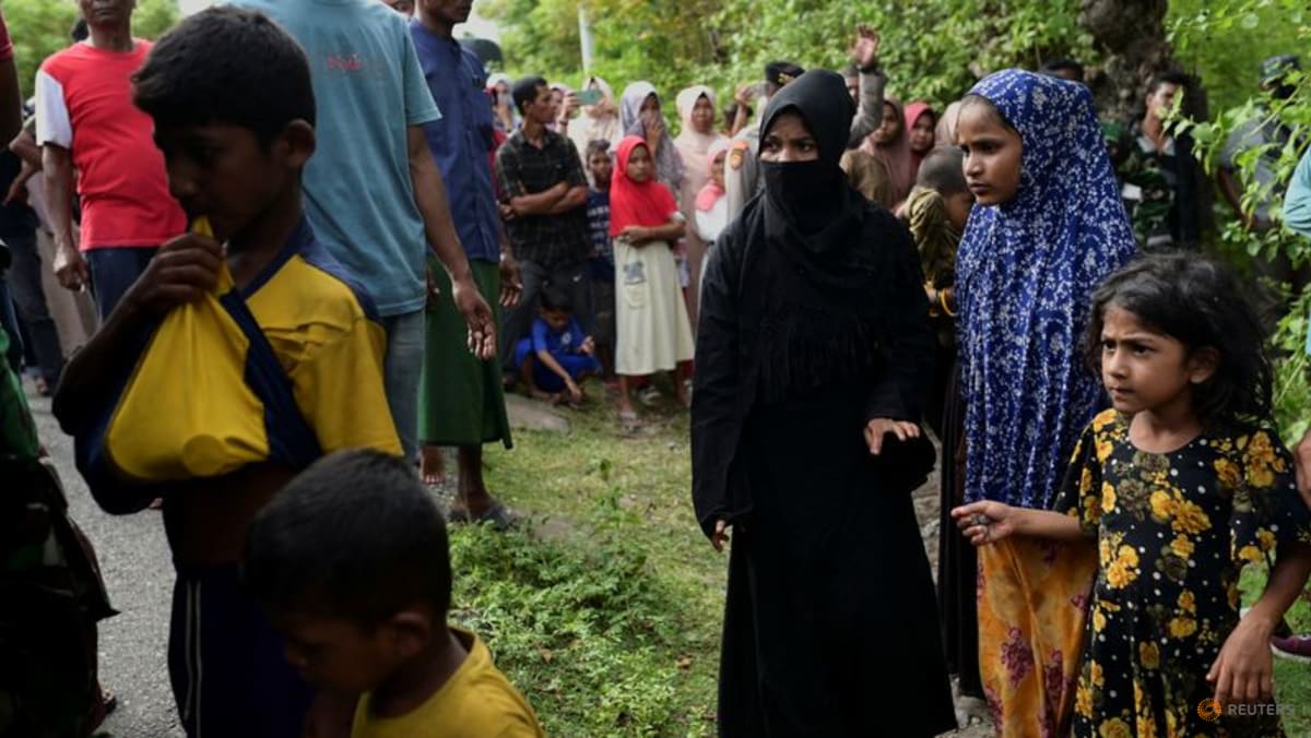 Third batch of around 200 Rohingya arrive in Indonesia's Aceh - TODAY