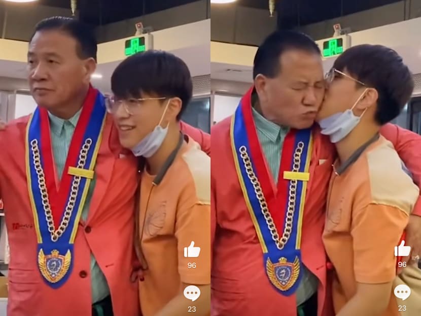 Alex Man Seen Needing Help To Walk Sparks Health Concerns; Some ...