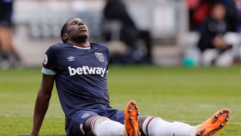 West Ham's Zouma to miss Europa League quarter-final due to ankle ...