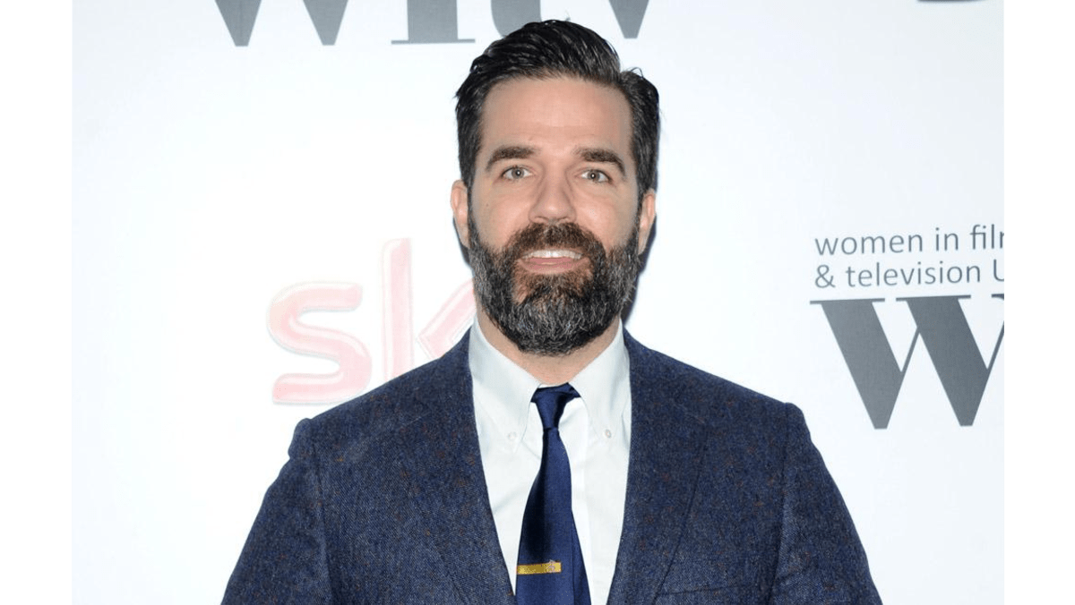 Rob Delaney needed wife's support - 8 Days