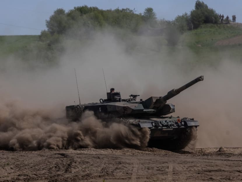Nato allies pledge more arms for Ukraine, Germany holds out on tanks ...