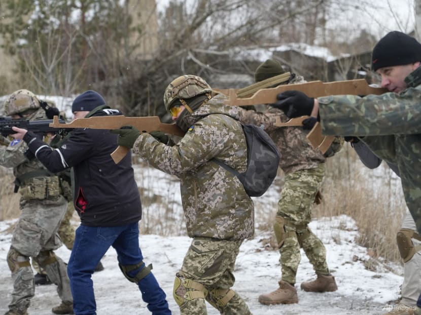 Commentary How Ukraines Outgunned Outmanned Army Is Fighting Back
