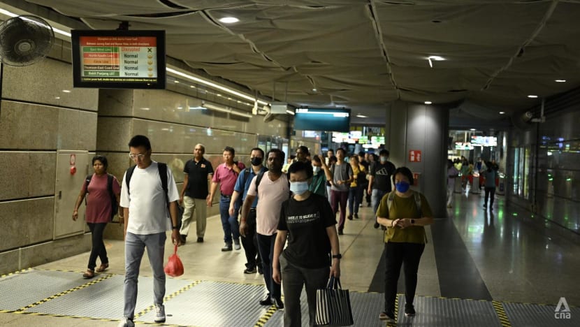 Commuters cope with rain, longer journeys on day 2 of East-West Line ...