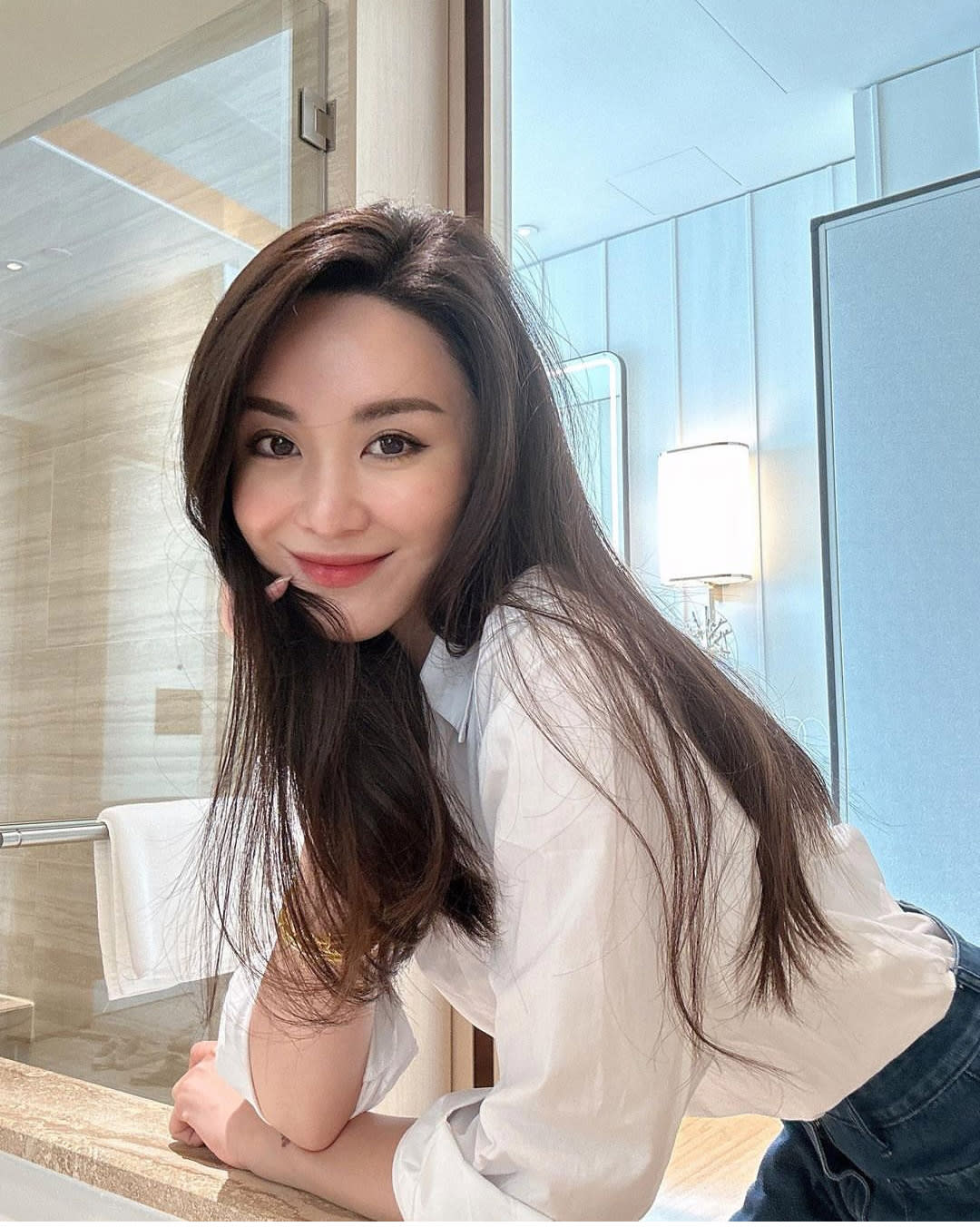 Ex TVB Actress Hiromi Wada Asks Netizens To Help Find Her Long-Lost Dad, Gets Lead Within 5 ...