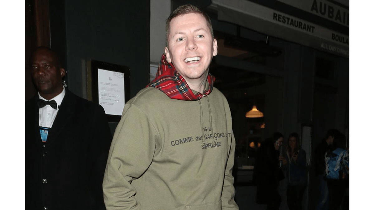 Professor Green: Antidepressants made life 'better' - 8days