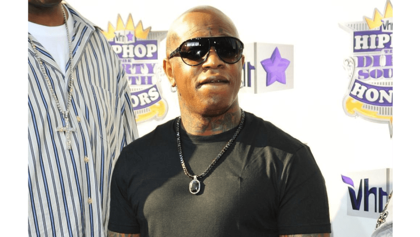 Birdman wants his face tattoos removed - 8days
