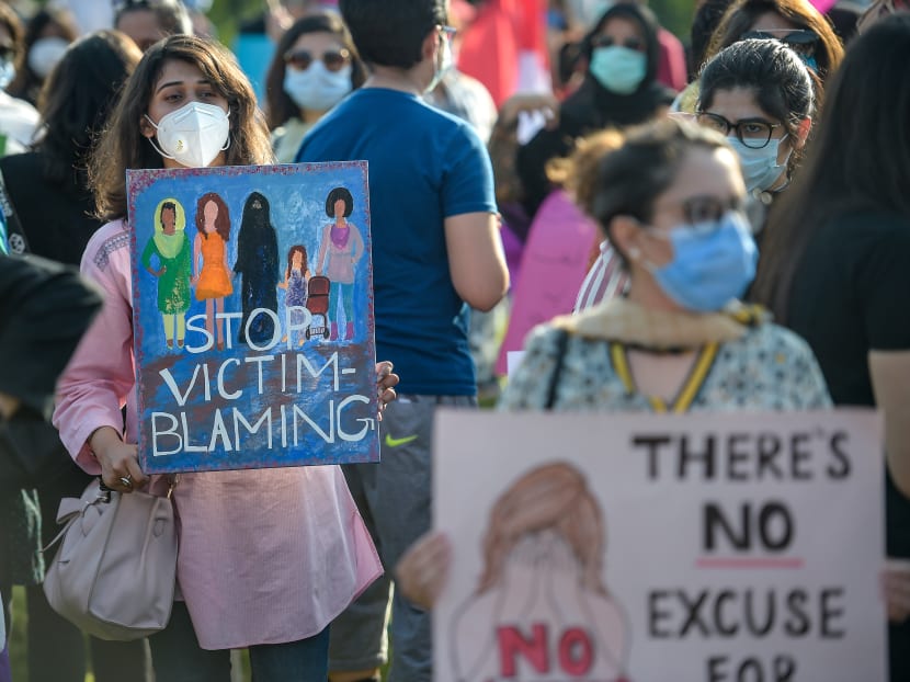 Pakistan President approves new anti-rape law - TODAY