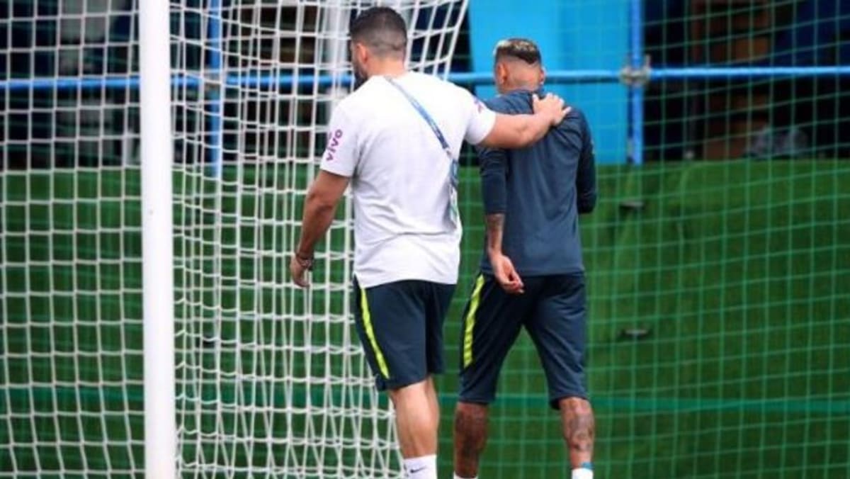 Brazil gusar setelah Neymar cedera semasa latihan - BERITA Mediacorp