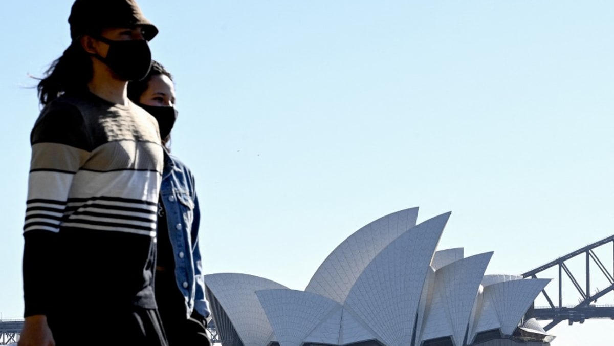 Growing Sydney outbreak prompts new borders inside Australia - TODAY