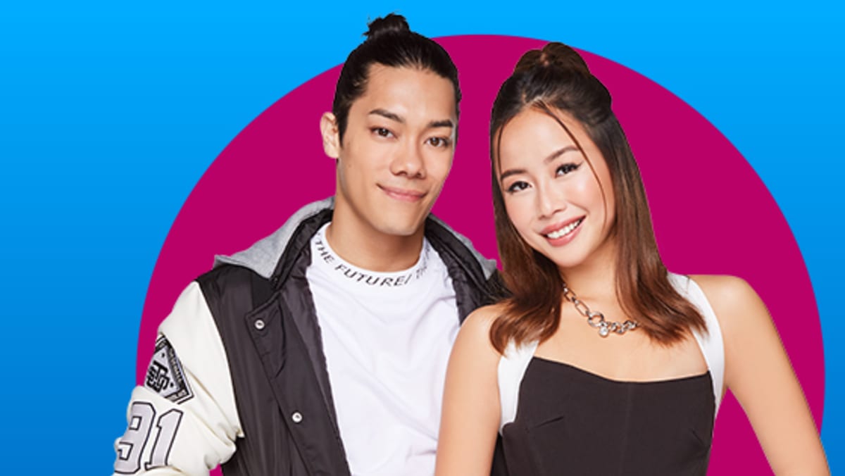 The Down Low with Germaine & Avery - melisten