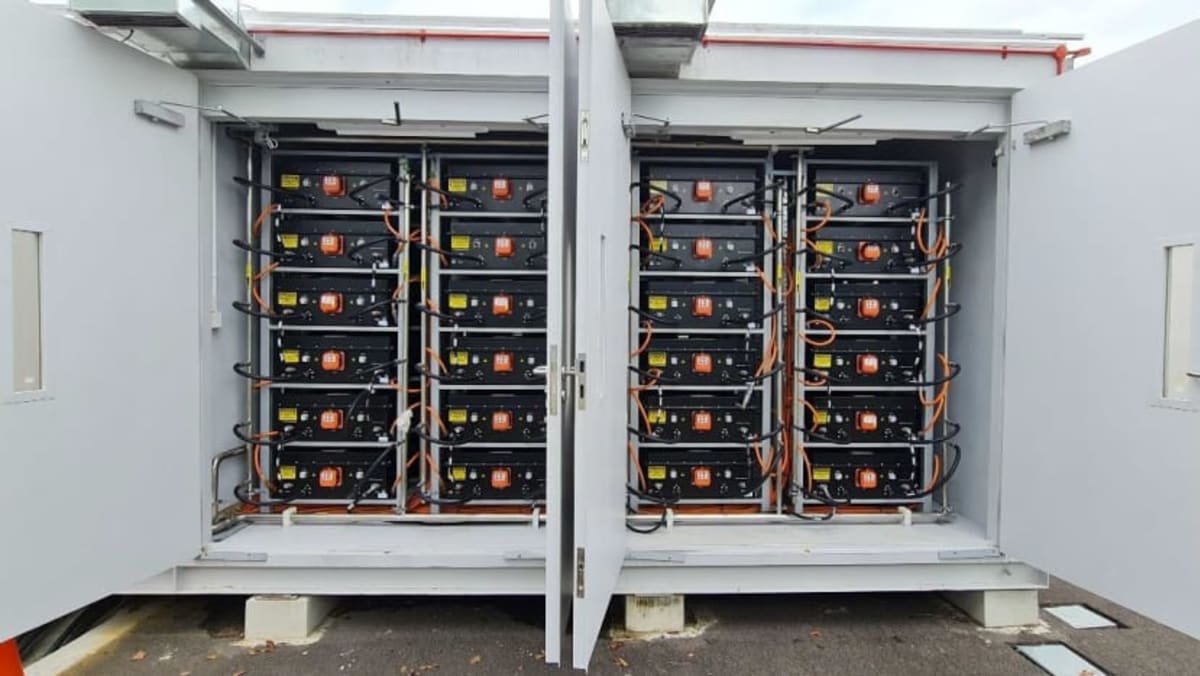 S'pura bina sistem pertama simpan kuasa bateri; cekap guna tenaga di ...