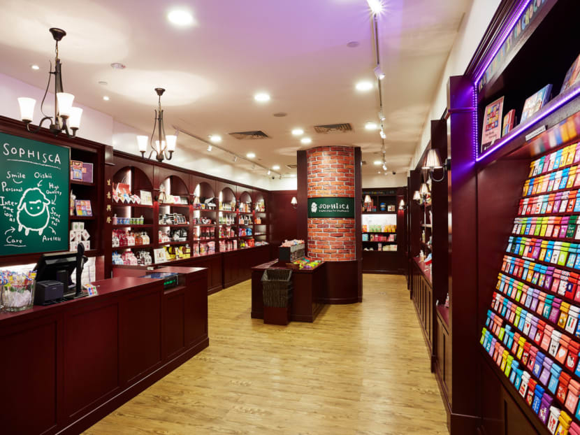 Gallery: Are physical stores on their way out? - TODAY