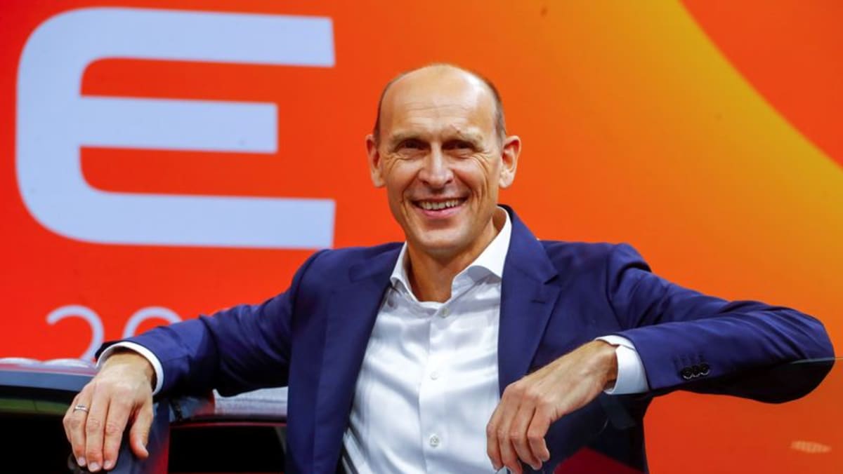 Volkswagen's Cariad sets up China software venture with ThunderSoft - CNA