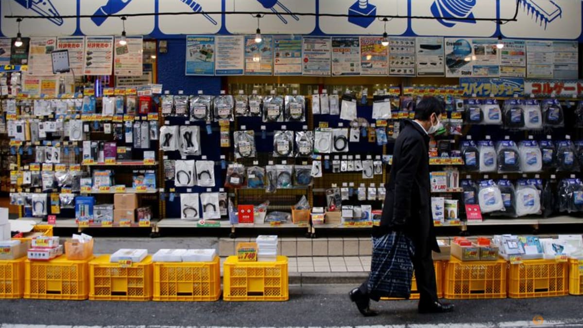 Japan Jan retail sales rise 2.3% yr/yr - CNA