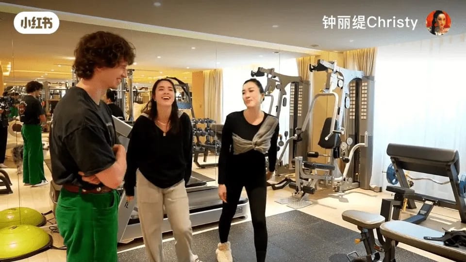 Christy Chung’s Beijing Home Is So Big, It Has A Gym, Home Cinema, & 2 ...