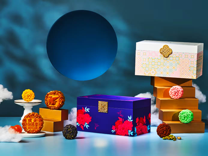 12 Pretty Mooncake Sets That Can Be Reused As Wine Bottle Holders ...