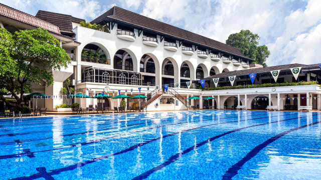 早前涉及学历造假风波 东陵俱乐部前会长被停会六个月 - 8world