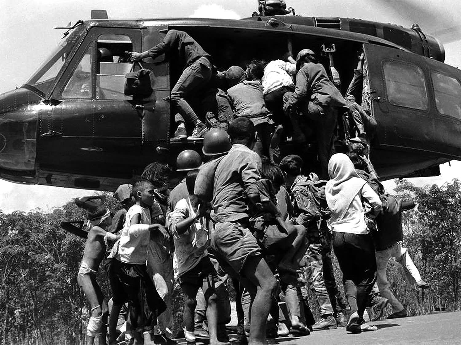 50 years after his iconic ‘Napalm Girl’ image, photographer Nick Ut is ...