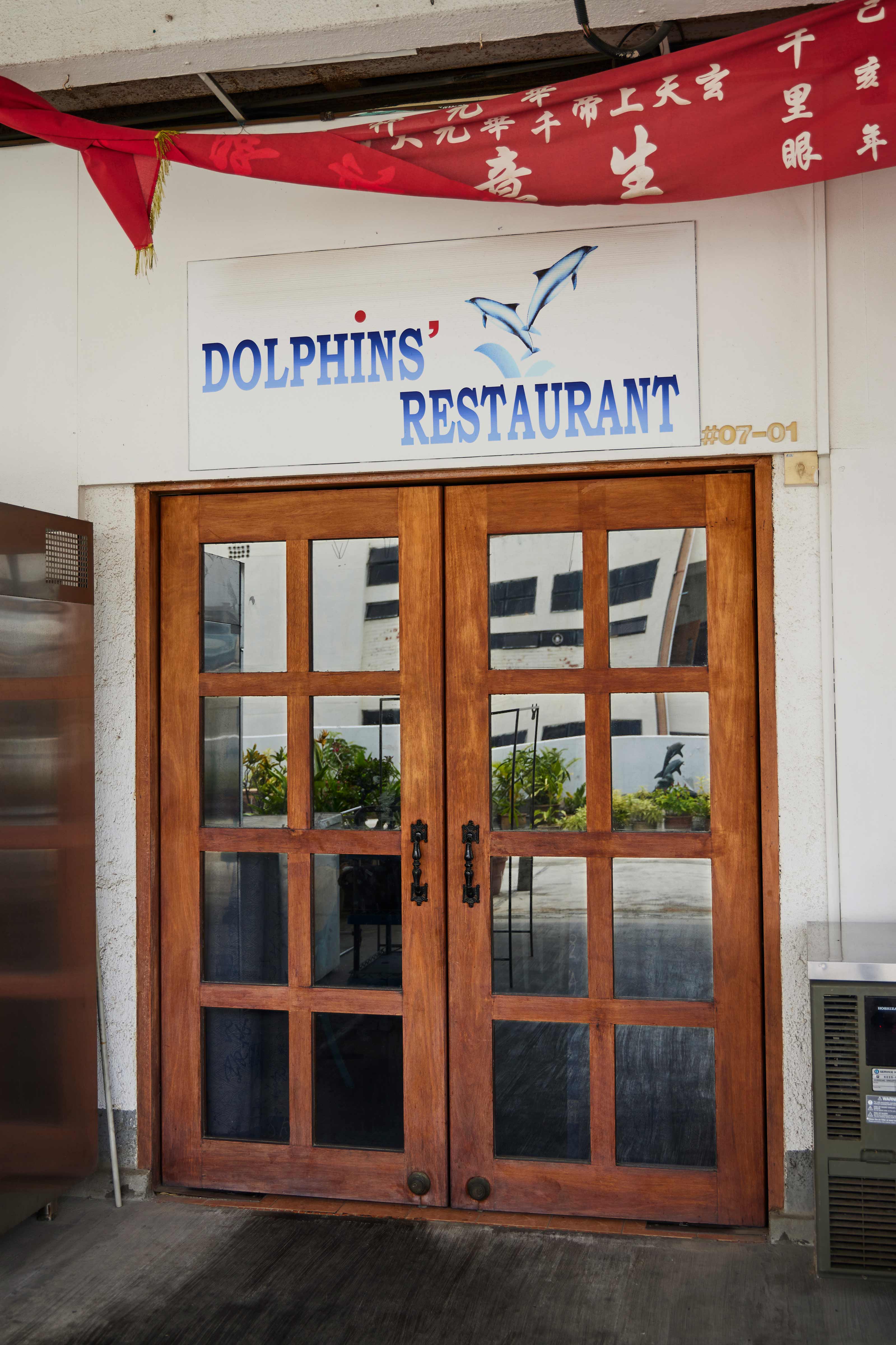 Yummy Steaks With Free-Flow Soup & Drinks At Retro Restaurant In ‘Ulu ...