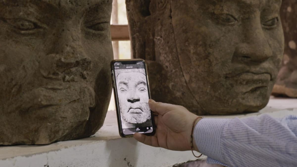 Looted - S1E2: Hunting Priceless Relics - CNA