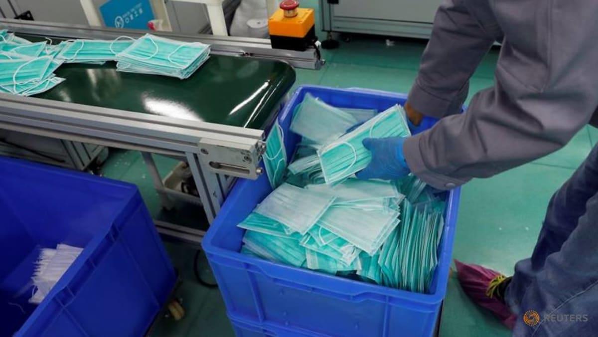 Police warn of face mask scams on e-commerce platforms - CNA