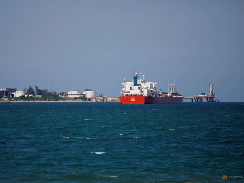 Venezuela to ship fuel to Cuba on US-blacklisted supertanker - TODAY